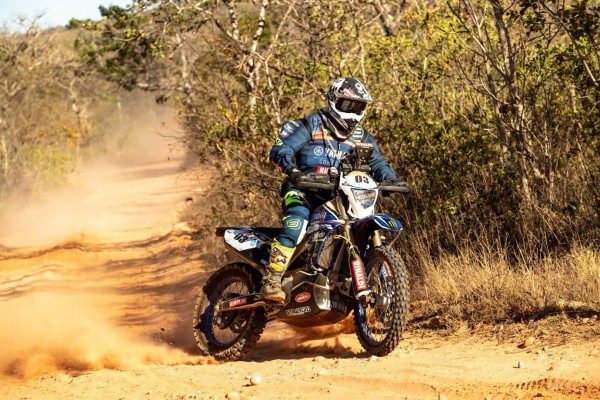 Sertões 2018: Yamaha WR 450F é a campeã na categoria Super Production ...