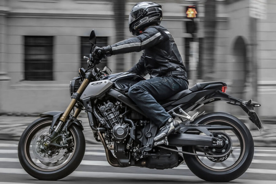 Novas CB e CBR 650R chegam às lojas com preço na casa dos 40 Mil | Motorede