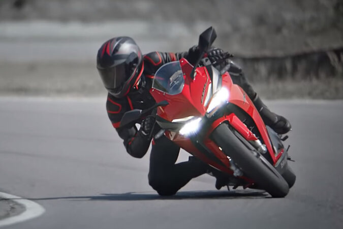 Nova CBR 300RR para brigar com R3 e Ninja 400 | Motorede
